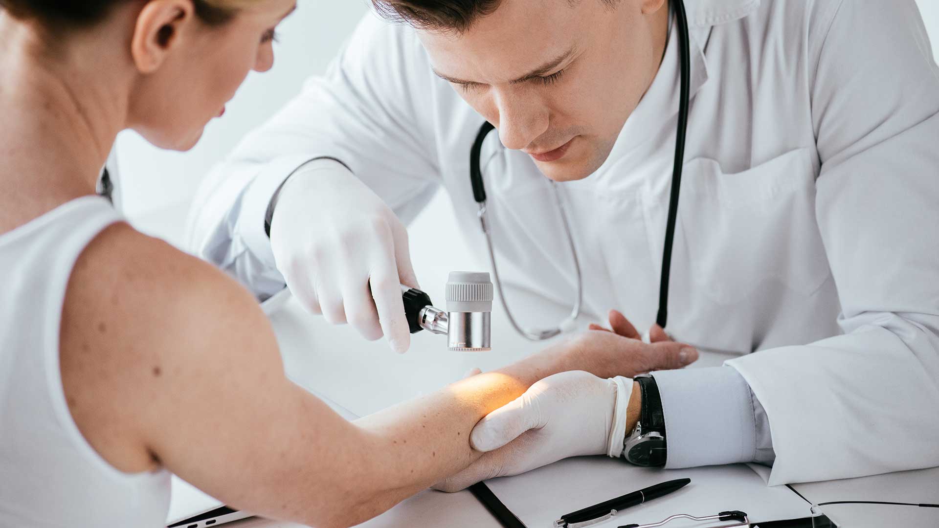 Experienced Dermatologists in Greece - Doctor Greece